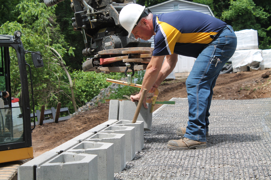 Geogrids: Everything to Know for Retaining Walls & Hardscaping