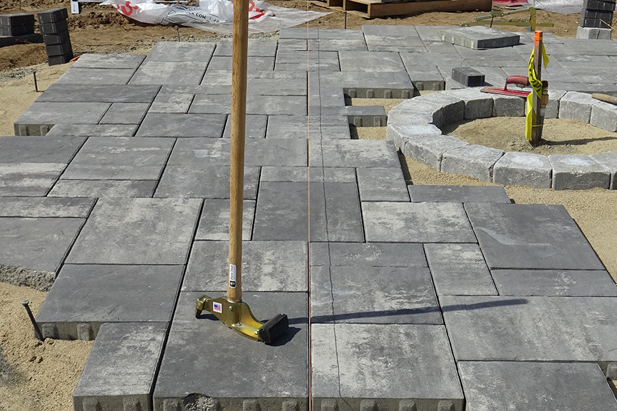 Quick-E-Dual Adjuster | Adjusting Pavers | Hardscape Equipment